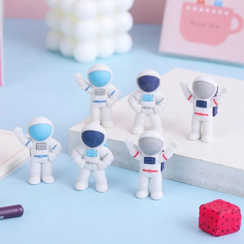 Mini Astronaut 3D Eraser Online In India