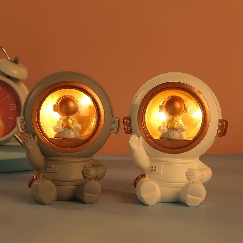 Astronaut Table Lamp Online In India